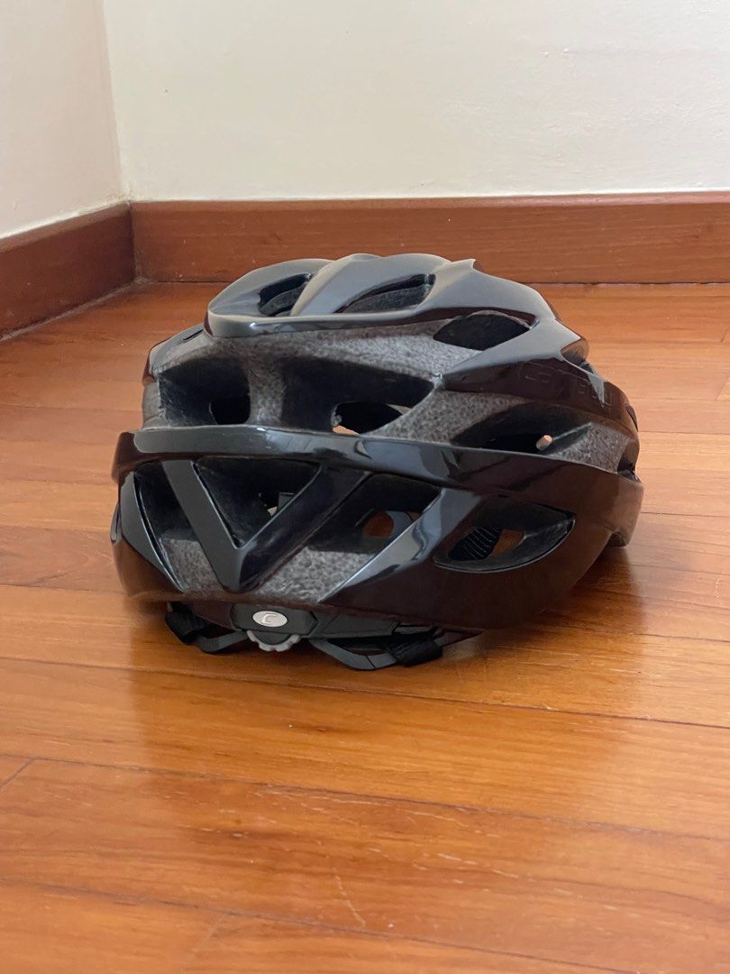 Black Bike Helmet, Sports Equipment, Bicycles & Parts, Parts ...