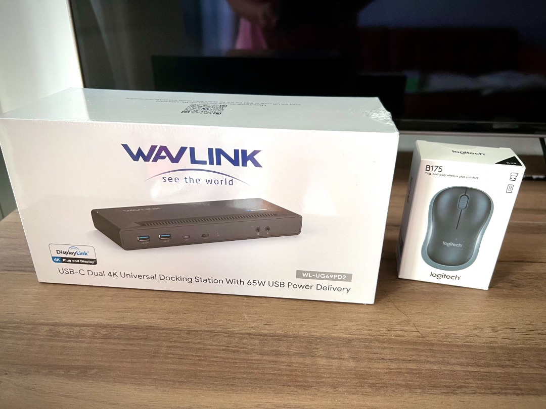 BNIB 12-in-1 Pro USB-C Wavlink Universal Hub + Logitech Wireless ...