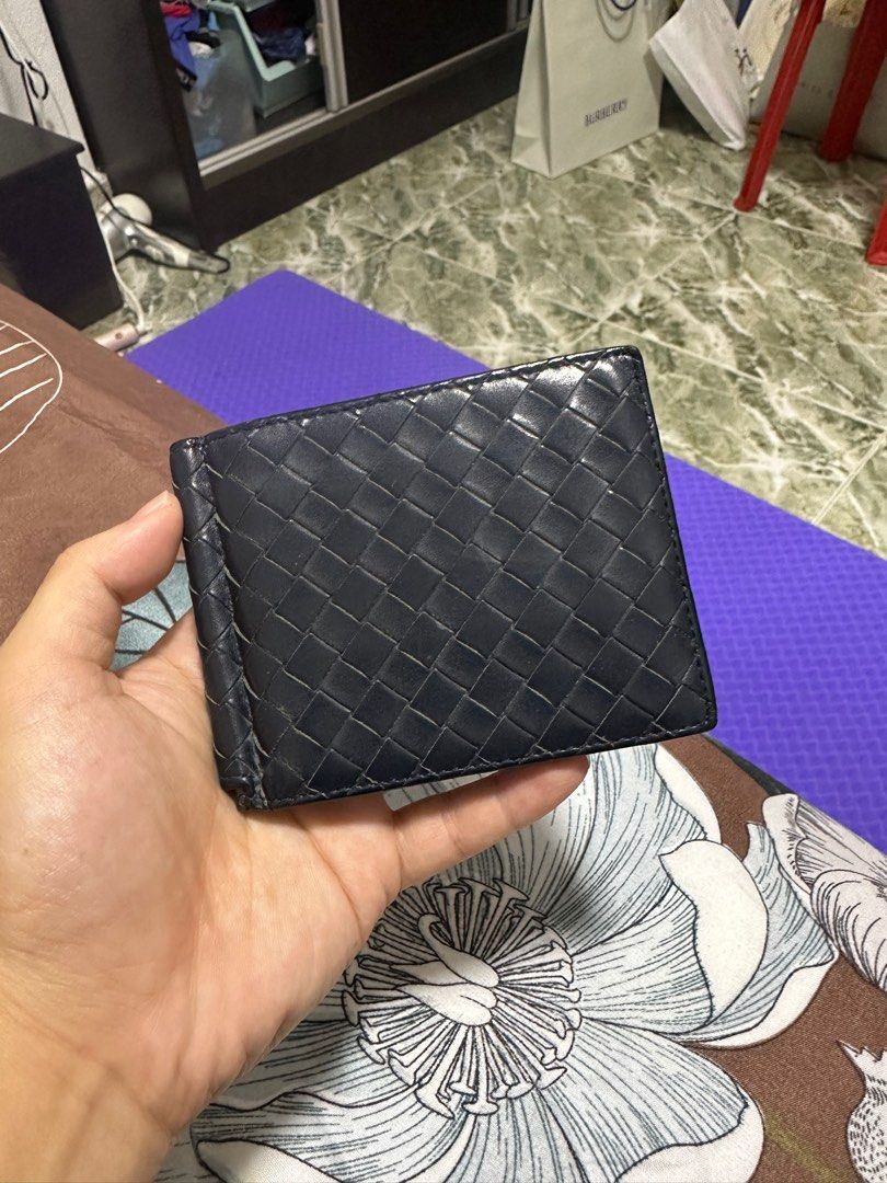 Bottega Veneta Intrecciato Bifold Money Clip Wallet Men, Luxury, Bags ...