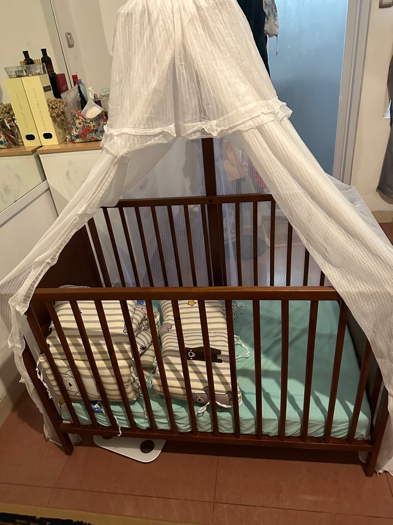 Box baby crib kayu mahoni, Bayi & Anak, Ranjang Bayi di Carousell