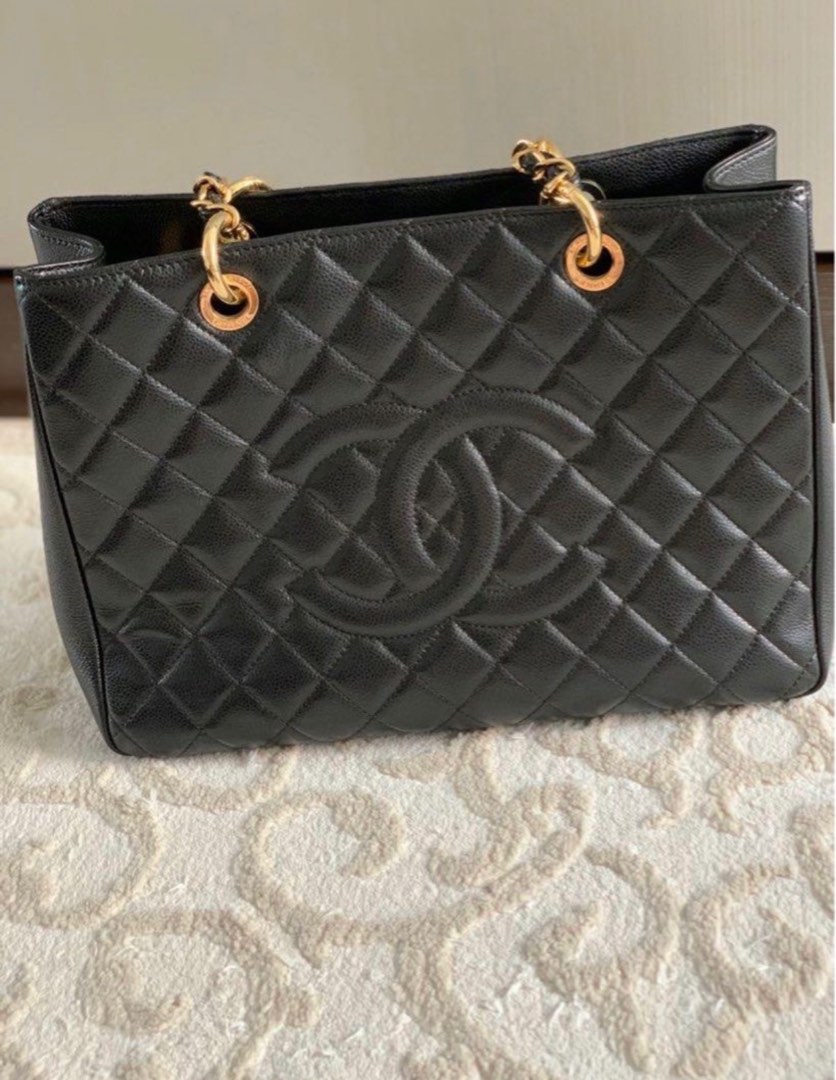 Chanel GST, Luxury, Bags & Wallets on Carousell