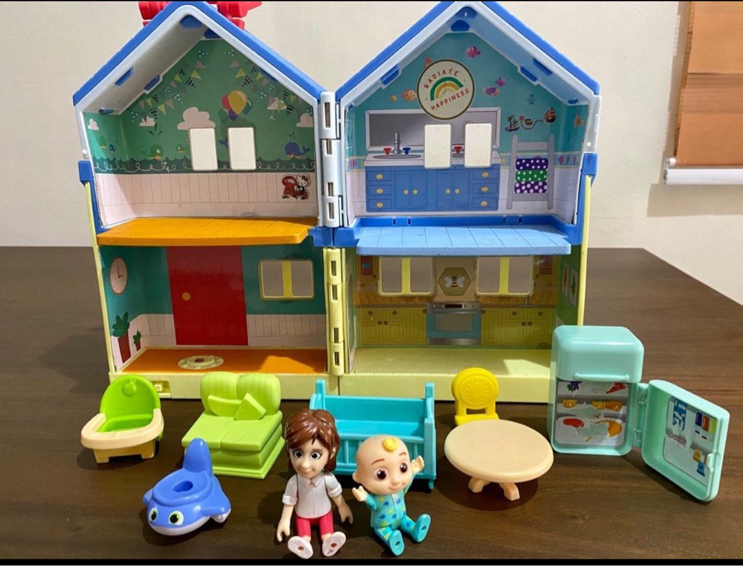 Cocomelon toy house, Hobbies & Toys, Toys & Games on Carousell