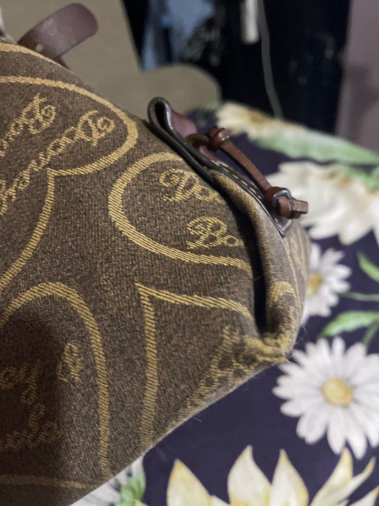 Dooney & Bourke, Luxury, Bags & Wallets on Carousell