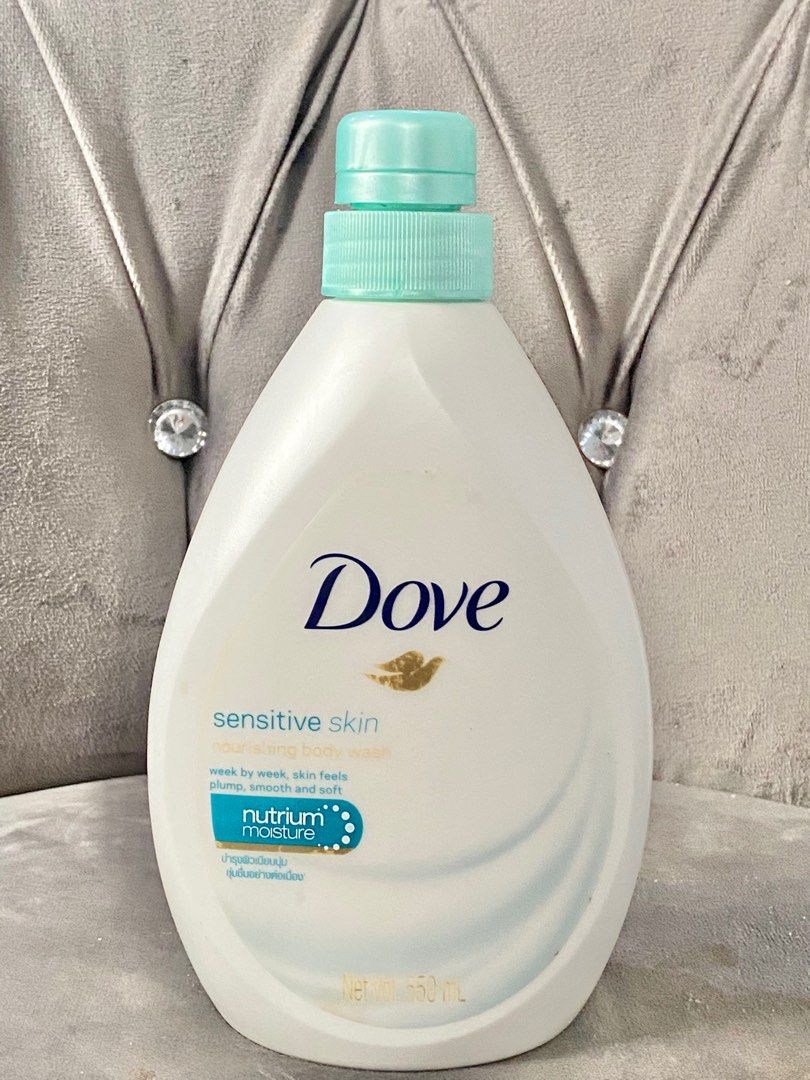 DOVE SABUN MANDI CAIR BOTOL PUMP SENSITIVE SKIN 550ML, Kesehatan ...