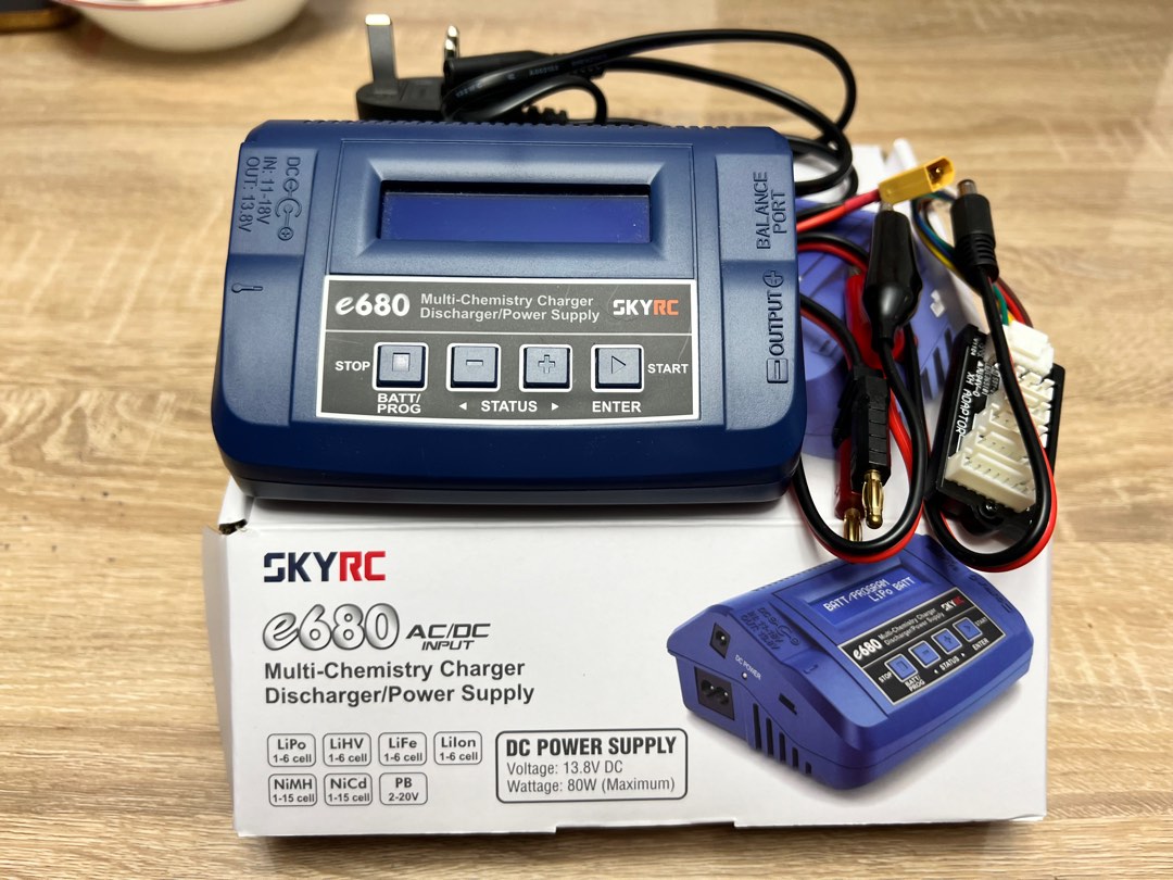 E680 SKYRC Battery Charger, Photography, Photography Accessories, Batteries & Chargers on Carousell