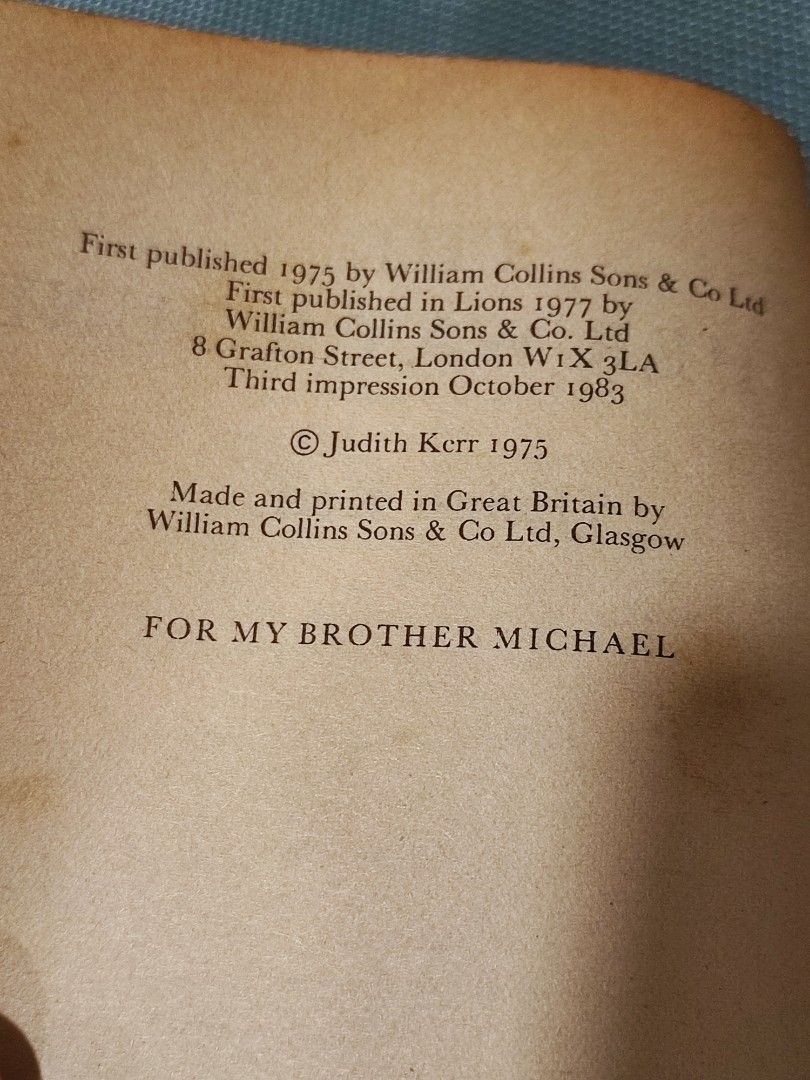 (ENG) The Other Way Round, Hobbies & Toys, Books & Magazines ...