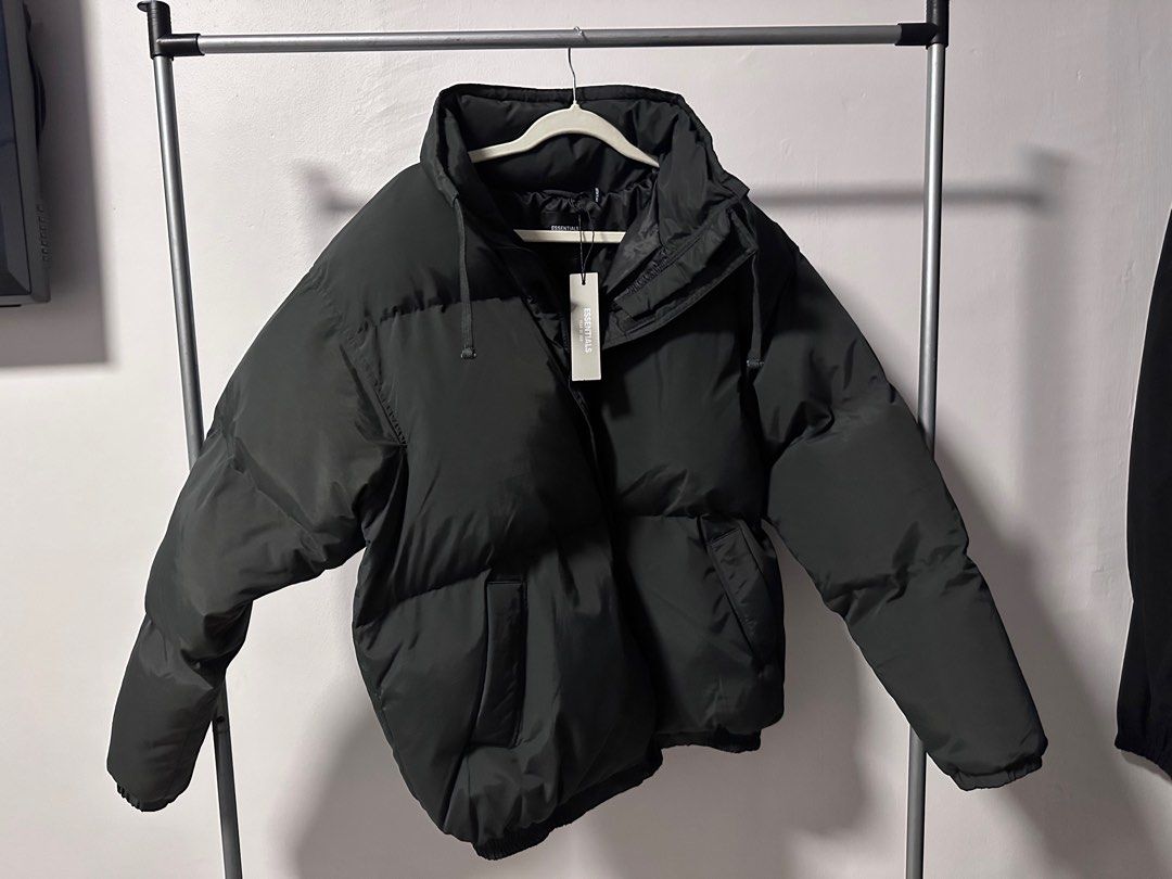 FOG Essential Puffer Jacket, Men's Fashion, Coats, Jackets and Outerwear on Carousell