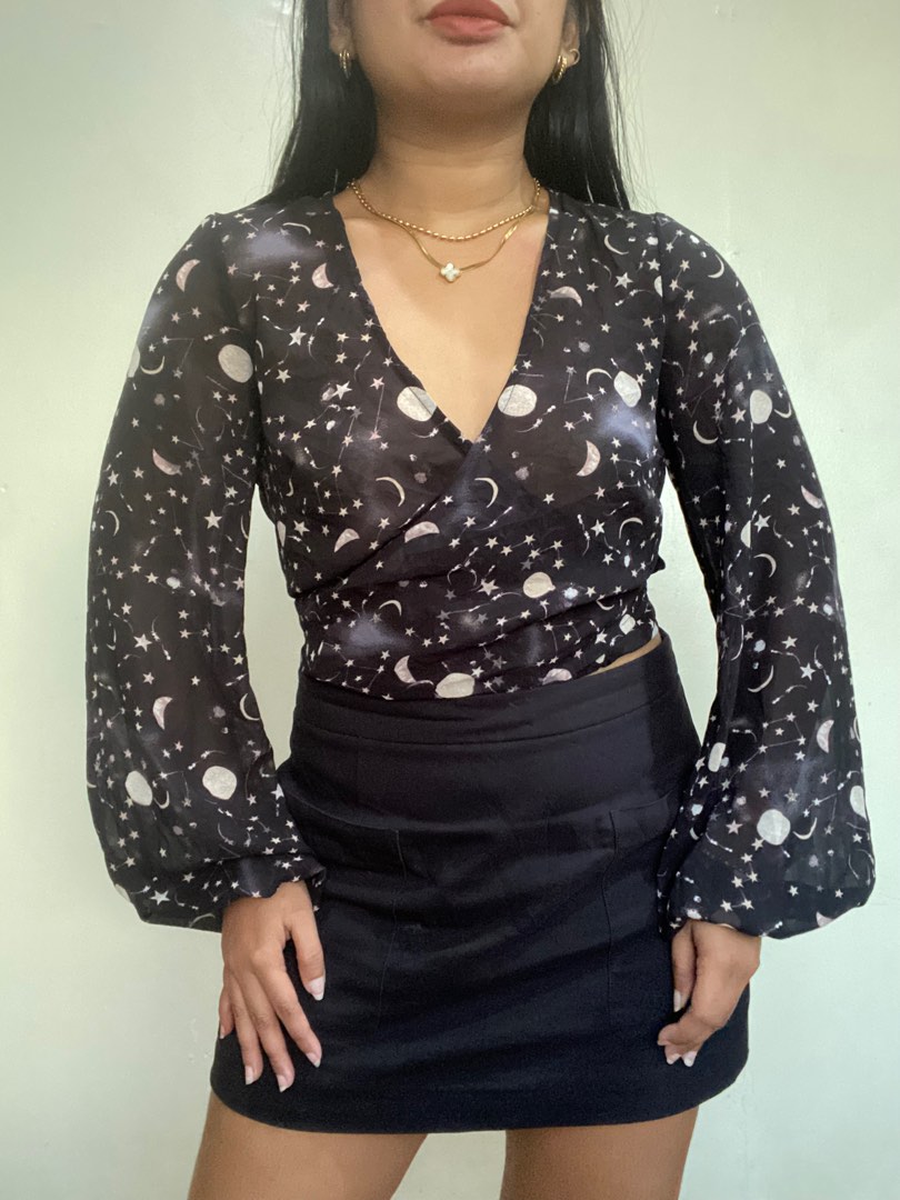galaxy print sheer wrap around top, Women's Fashion, Tops, Longsleeves ...