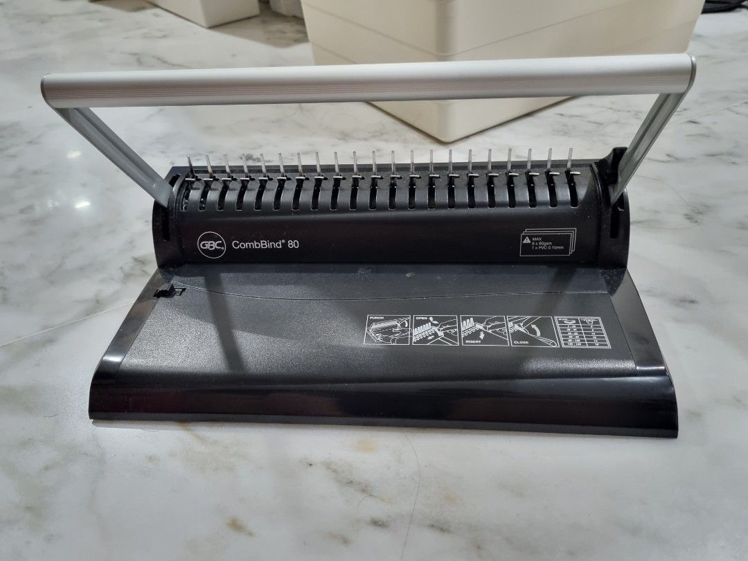 GBC Combind 80 (paper binder), Computers & Tech, Office & Business ...