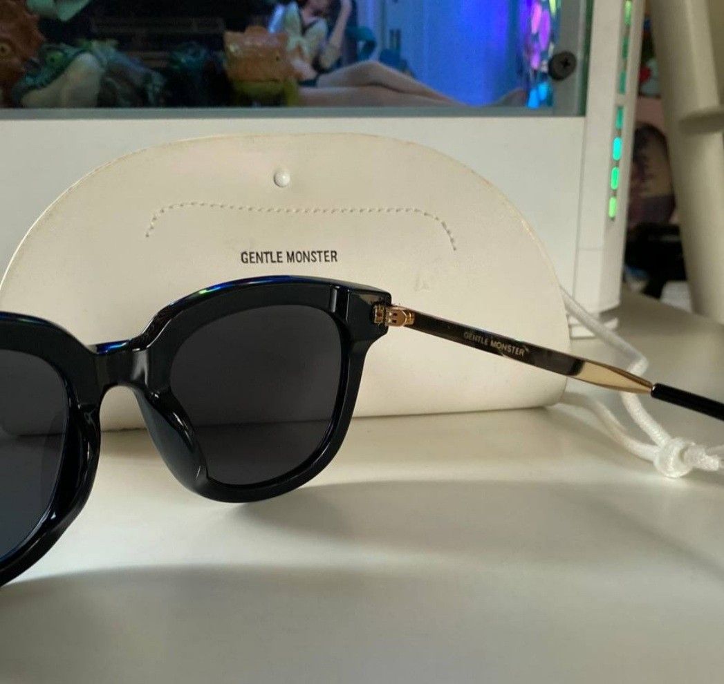 Gentle Monster (Absente), Women's Fashion, Watches & Accessories ...