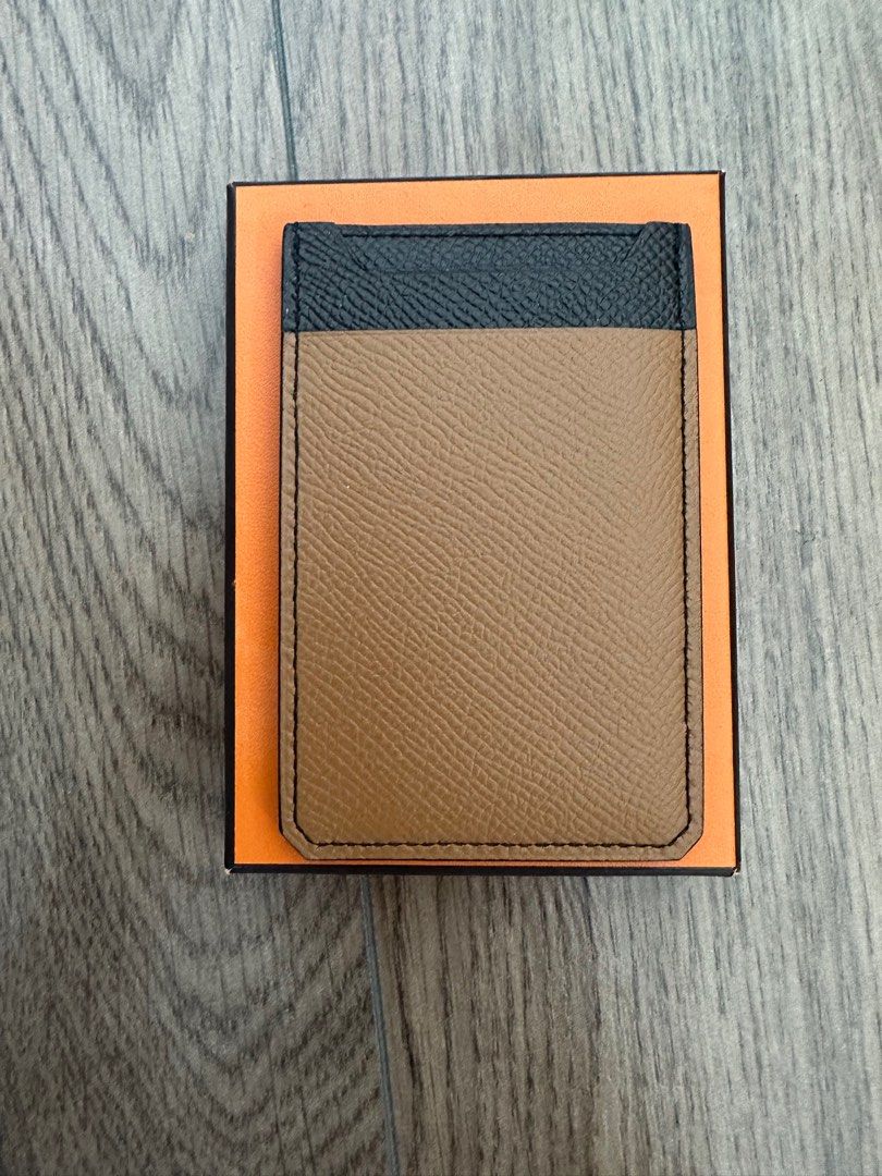 Hermes card holder, Men's Fashion, Watches & Accessories, Wallets ...