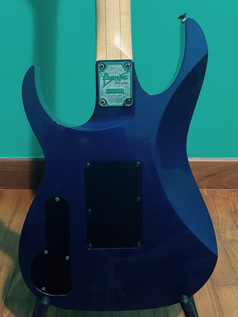 Ibanez Paul Gilbert Re-issue PGM100RE (Jewel Blue), Hobbies & Toys ...