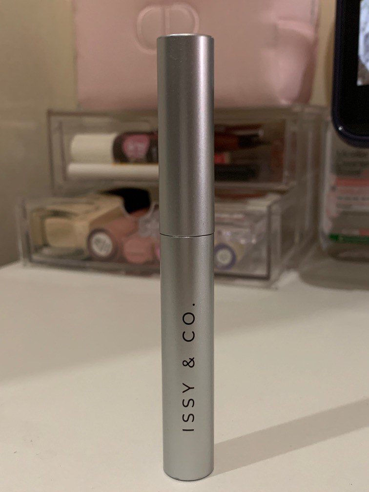 issy & co eyebrow gel in ash, Beauty & Personal Care, Face, Makeup on ...