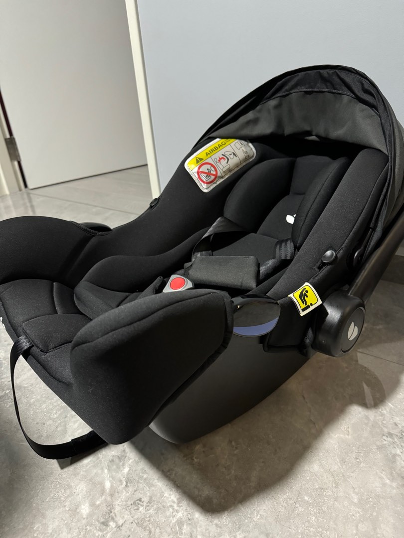 Joie Baby Car Seat I-Snug, Babies & Kids, Going Out, Car Seats on Carousell
