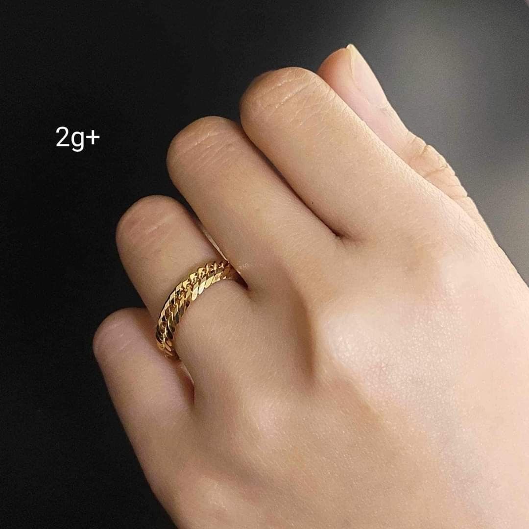 Kihei Rings 18k Gold, Women's Fashion, Jewelry & Organizers, Rings on Carousell