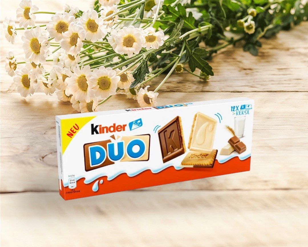 KINDER DUO BISCUIT COVERED WITH MILK AND WHITE CHOCOLATE 150 G, Food ...