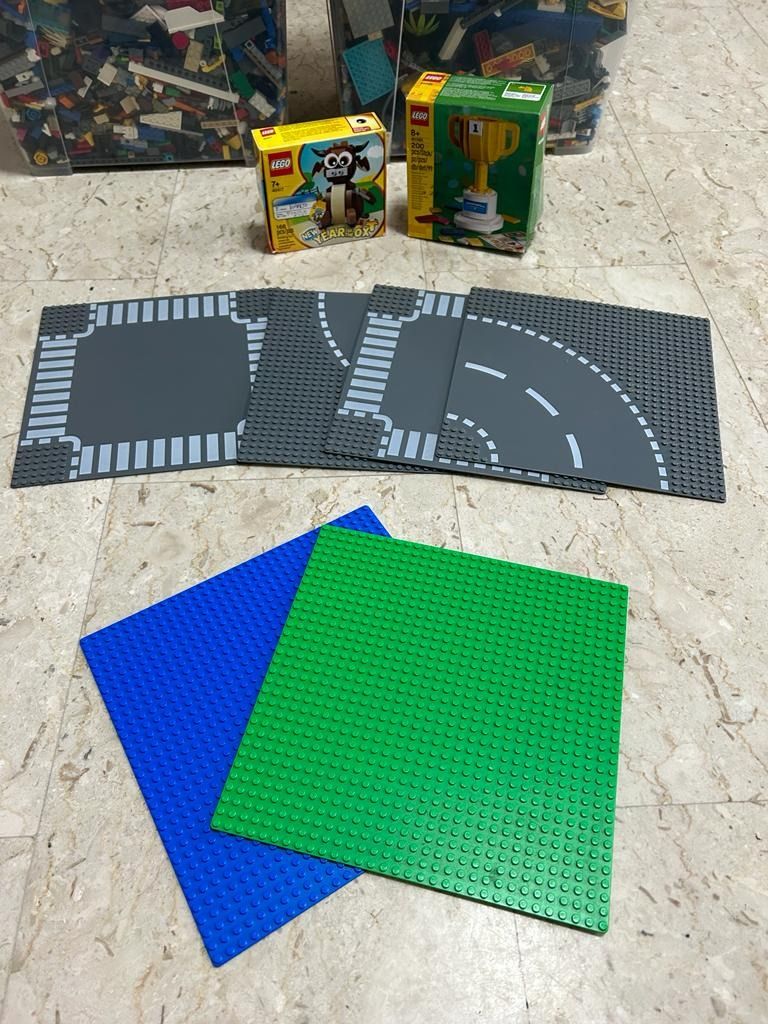 Lego Assorted Pieces, Hobbies & Toys, Toys & Games on Carousell