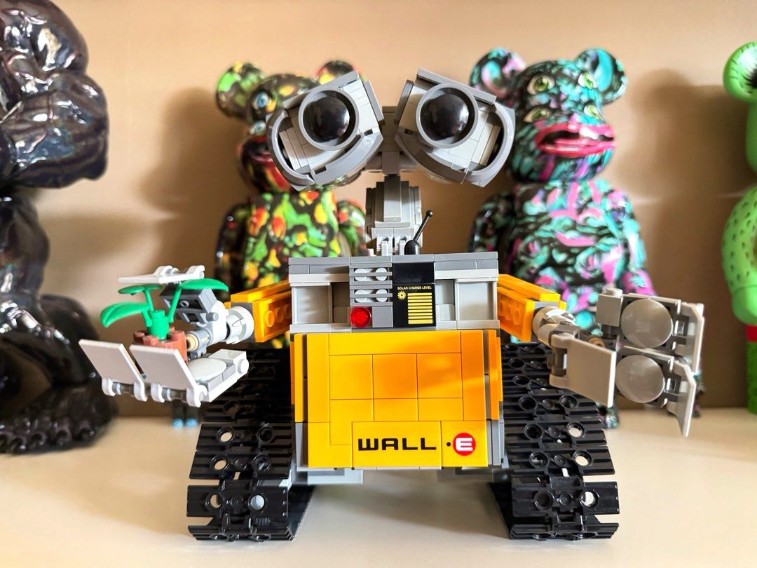 Lego Ideas WALL E 21303, Hobbies & Toys, Toys & Games on Carousell