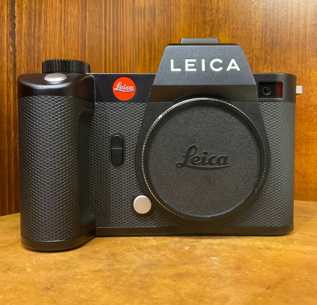 Leica SL2 w/box (5576735) J23, Photography, Cameras on Carousell