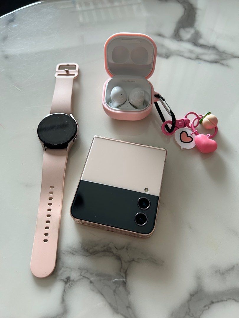 Like New Samsung Flip 4, Watch & bud, Mobile Phones & Gadgets, Mobile ...