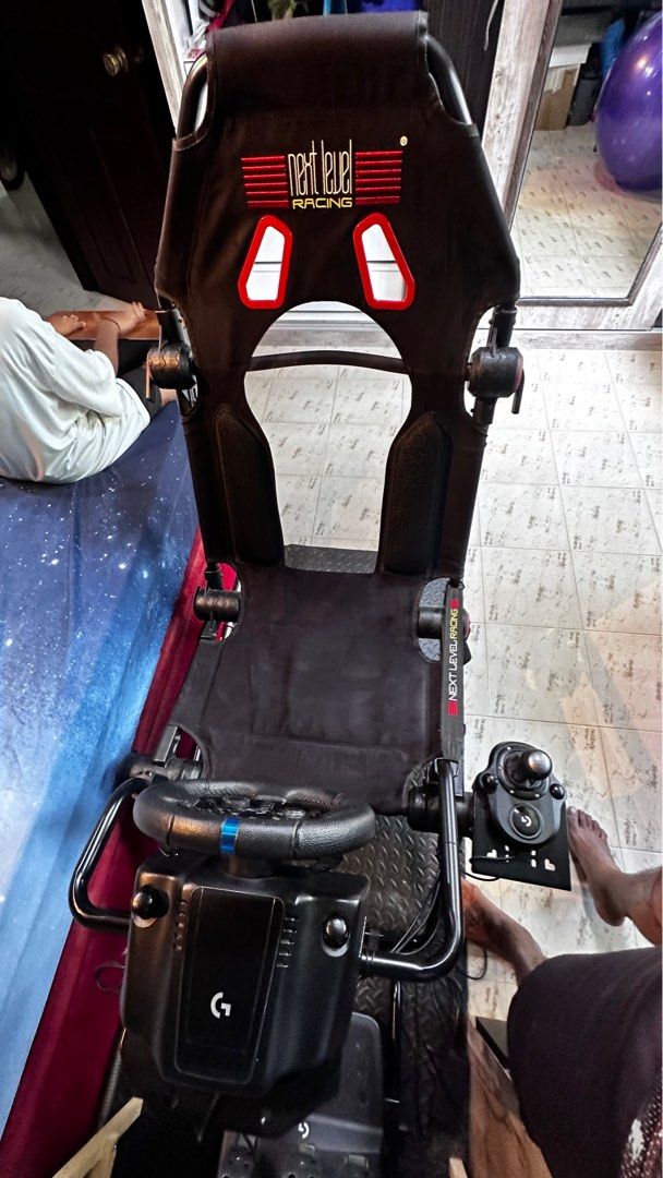 Logitech 923 Steering set with FT GT LITE Seat!!!, Video Gaming, Gaming ...