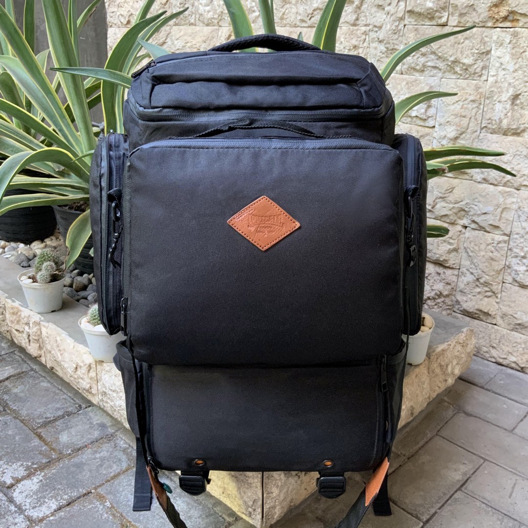 LONSDALE LONDON 2WAY MULTIPOCKET BACKPACK, Fesyen Pria, Tas & Dompet ...