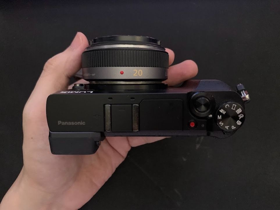 Lumix GX85 with 20mm f1.7 Pancake Lens, Photography, Cameras on Carousell