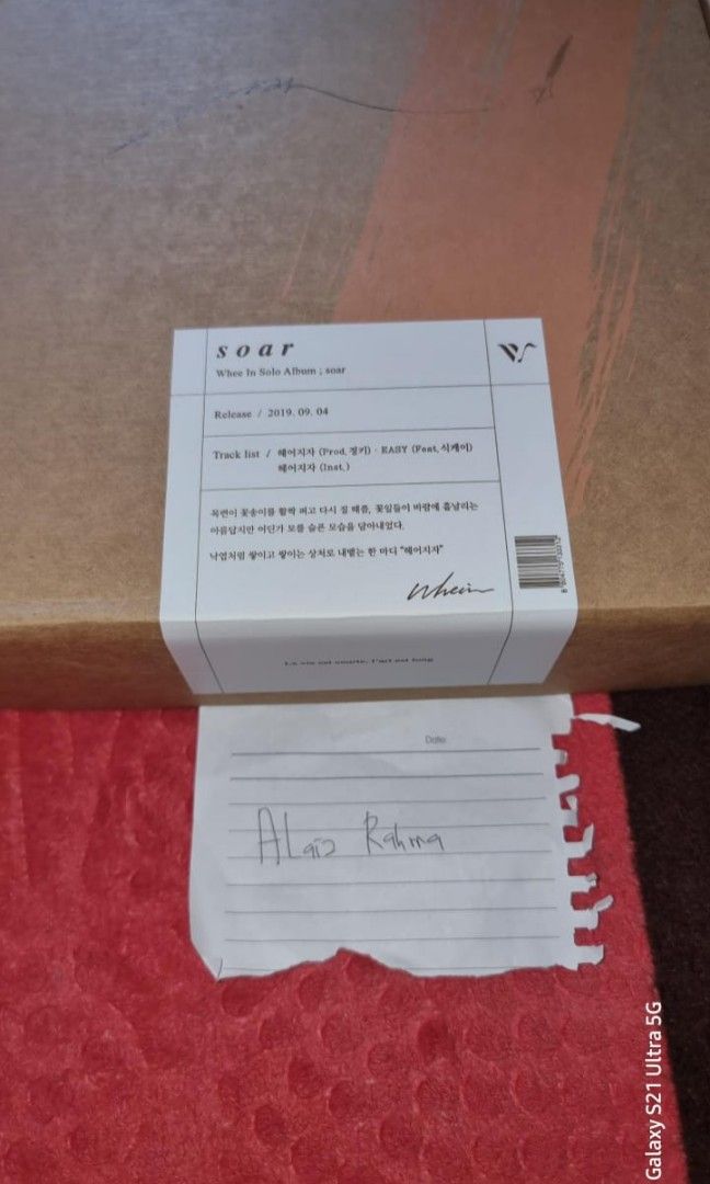 Mamamoo Wheein Painting, Hobbies & Toys, Memorabilia & Collectibles, K ...