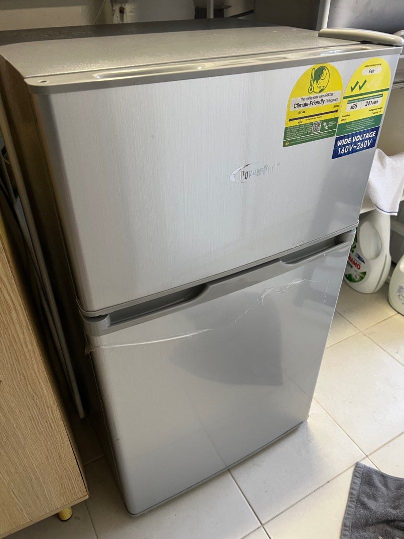 Mini bar fridge 71l, TV & Home Appliances, Kitchen Appliances ...