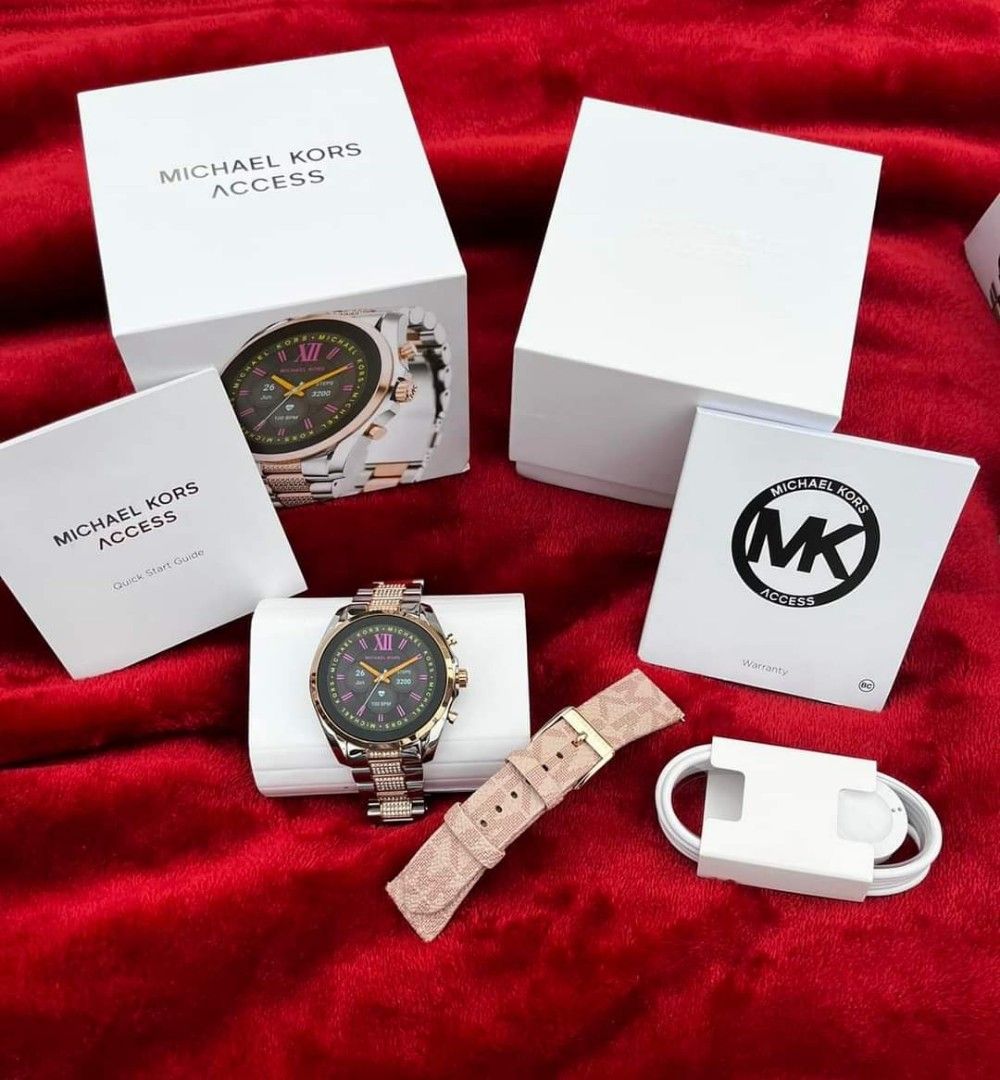 MK SMARTWATCH - 44 mm, Women's Fashion, Watches & Accessories, Watches ...
