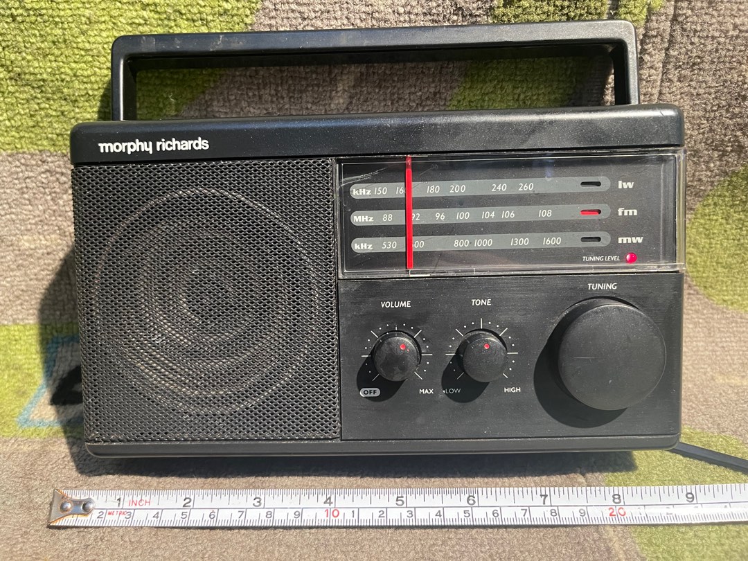 Morphy richards vintage radio 220v complete am fm no functional issue ...