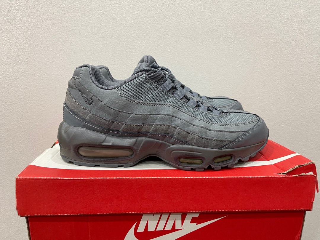 Nike Air Max 95 Essential, Men's Fashion, Footwear, Sneakers on Carousell