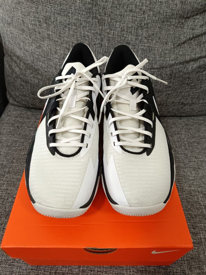 Nike Precision 6 "Panda", Men's Fashion, Footwear, Sneakers on Carousell