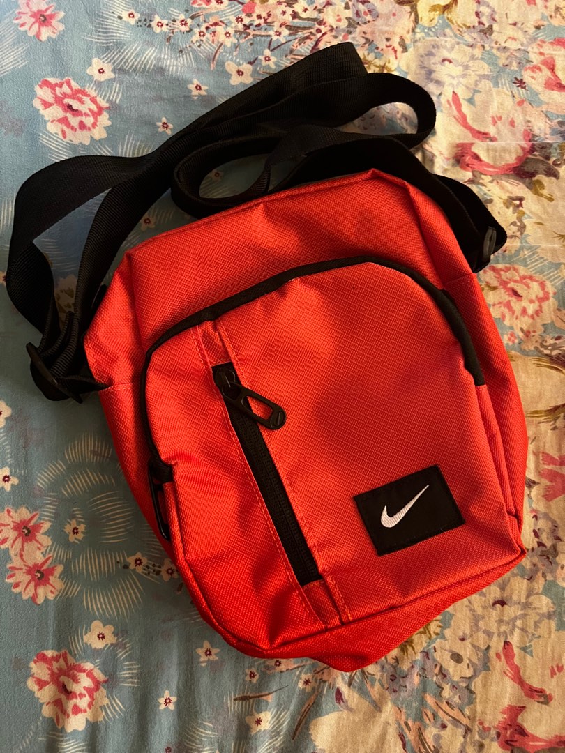 Nike Sling Bag, Men's Fashion, Bags, Sling Bags on Carousell