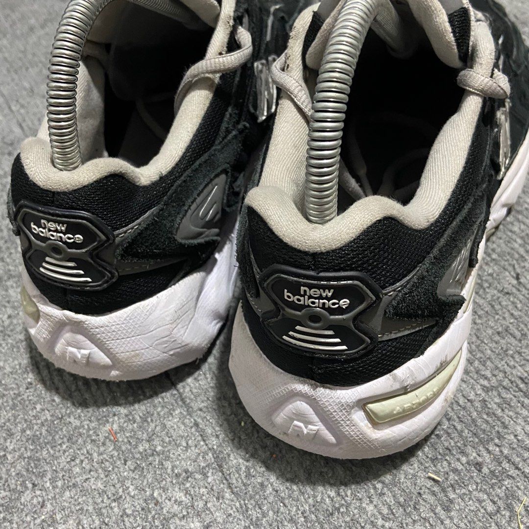 Original NB 725, Men's Fashion, Footwear, Sneakers on Carousell