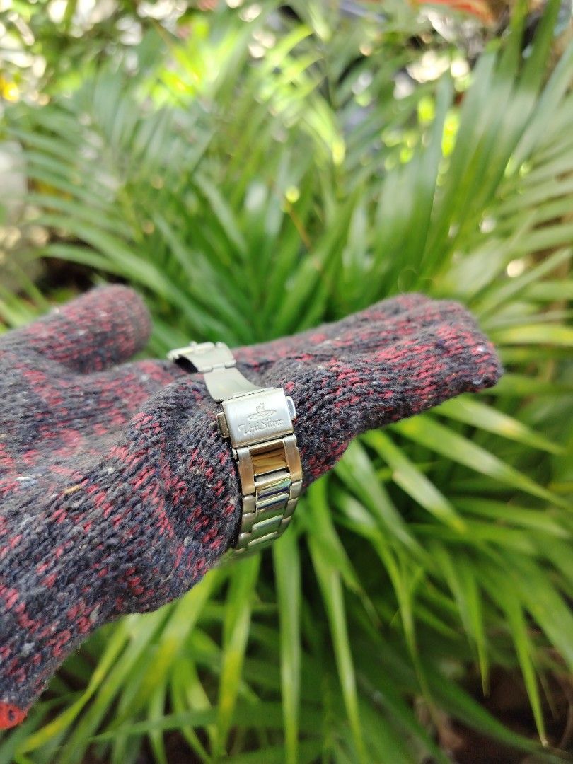 Original UniSilver watch women, Women's Fashion, Watches & Accessories ...