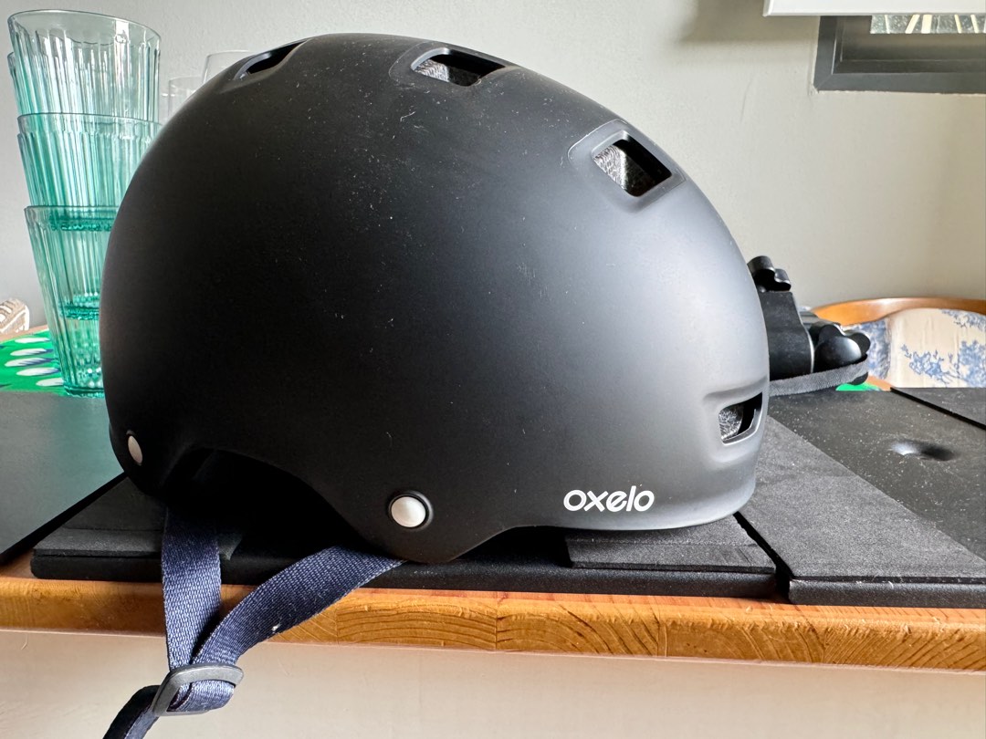 Oxelo Helmet, Sports Equipment, Other Sports Equipment and Supplies on ...
