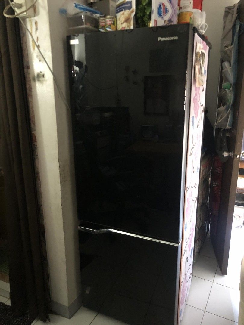PANASONIC BOTTOM FREEZER 6FT REFRIGERATOR, TV & Home Appliances ...