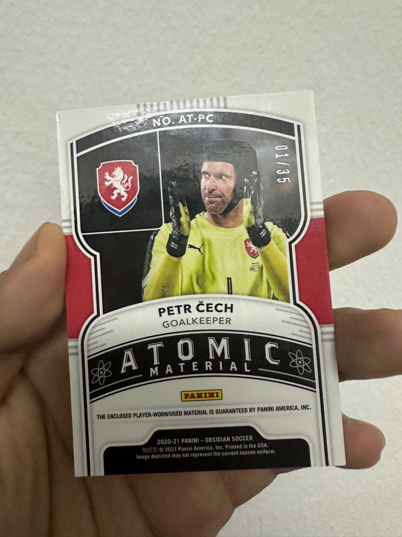 Petr Cech 2020-21 Obsidian Atomic Material Relic #01/35, Hobbies & Toys ...