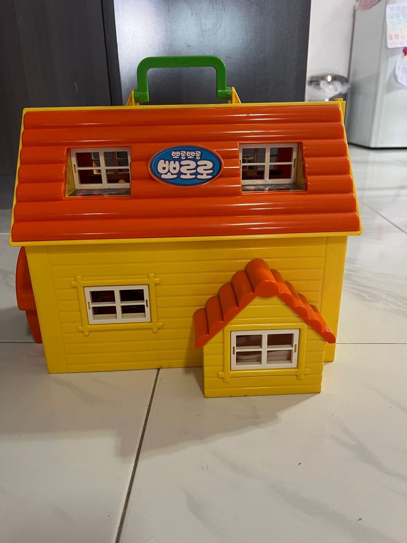 Pororo and Friends Toy House, Hobbies & Toys, Toys & Games on Carousell