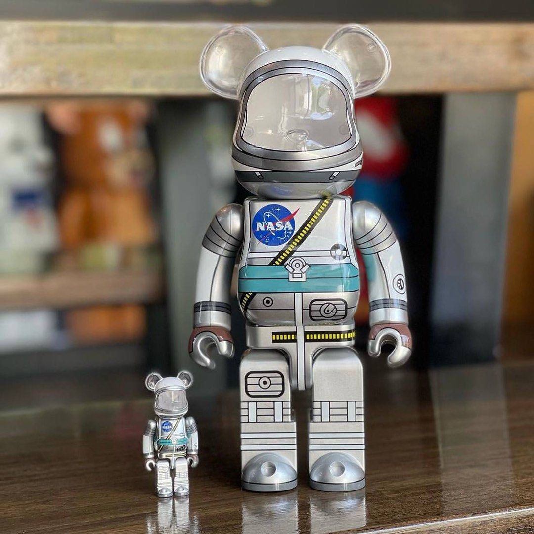 [Ready Stock]Bearbrick Project Mercury Astronaut 100% + 400%, Hobbies ...