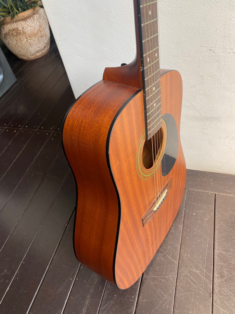 Samick guitar, Hobbies & Toys, Music & Media, Musical Instruments on ...