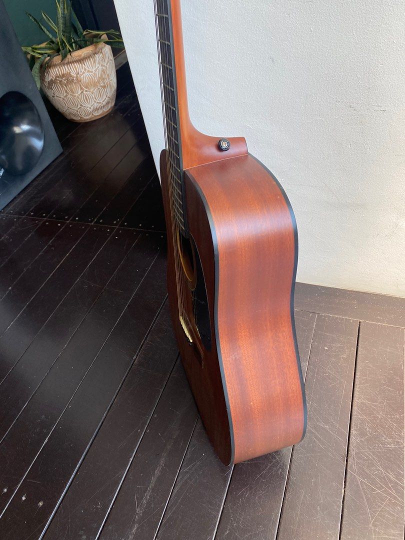 Samick guitar, Hobbies & Toys, Music & Media, Musical Instruments on ...