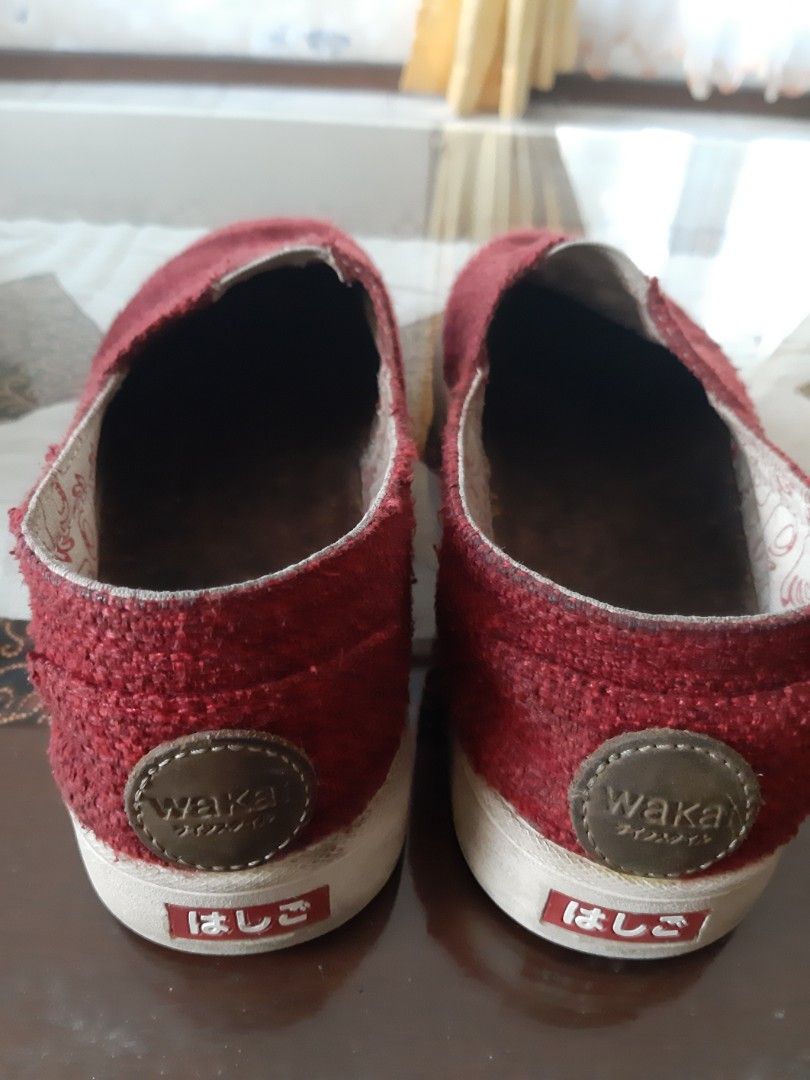 Sepatu wakai original, Fesyen Wanita, Sepatu di Carousell