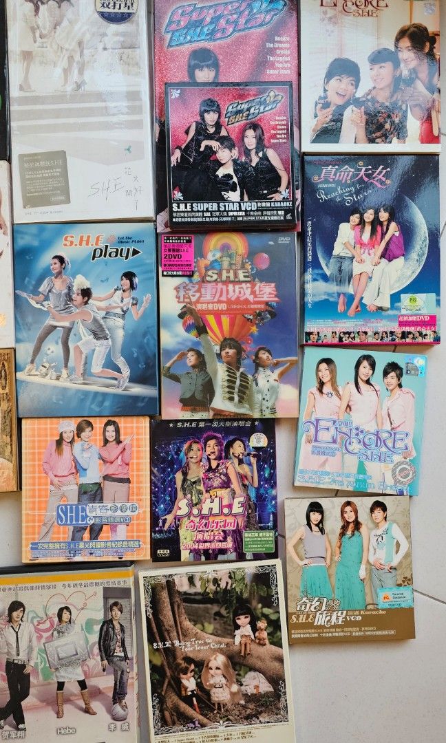 S.H.E/SHE Selina,Hebe, Ella music albums and drama DVDs, Hobbies & Toys, Music & Media, CDs ...