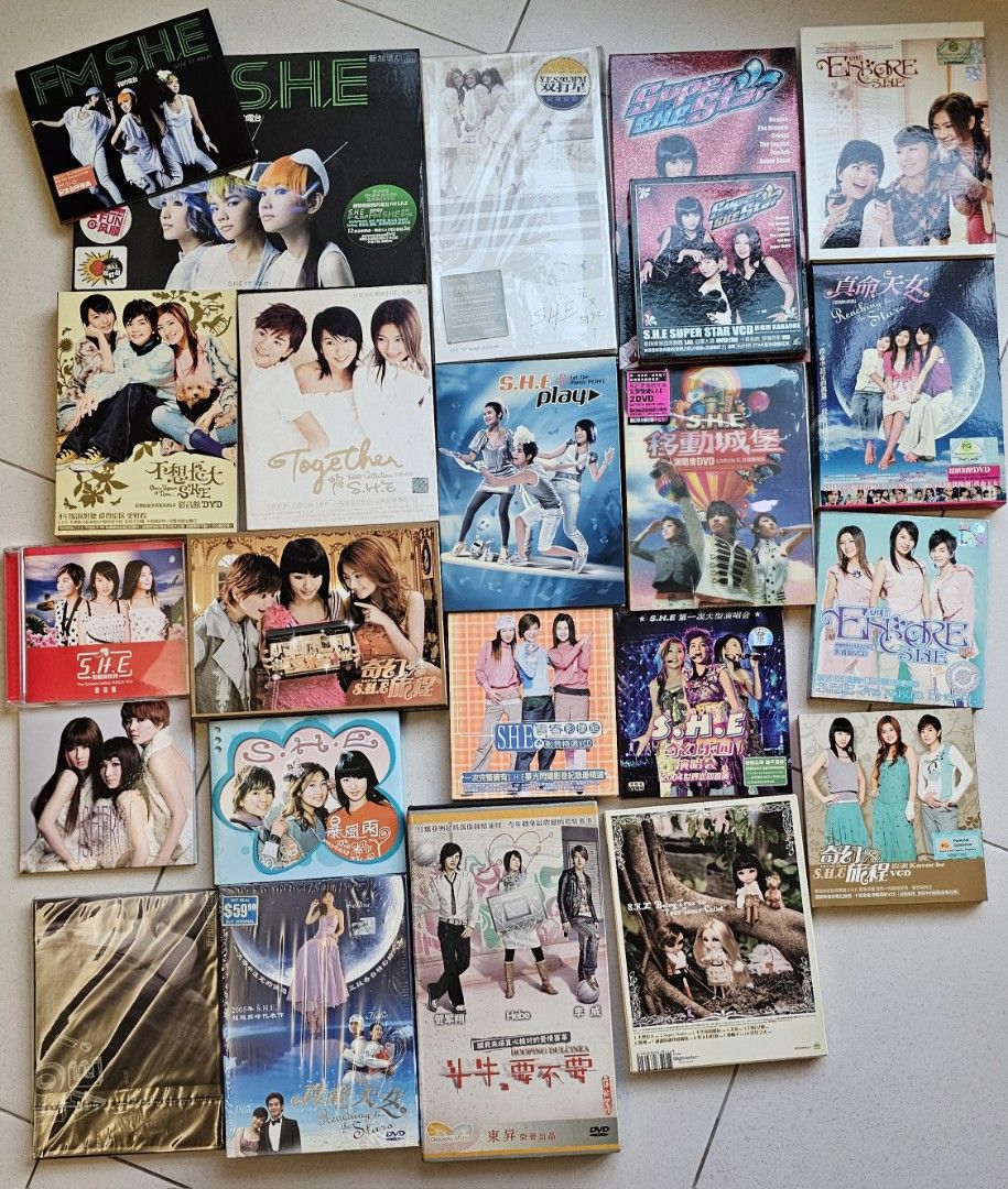 S.H.E/SHE Selina,Hebe, Ella music albums and drama DVDs, Hobbies & Toys, Music & Media, CDs ...