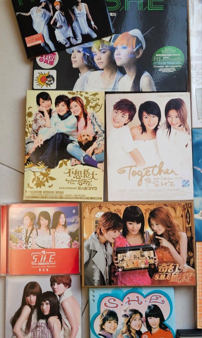 S.H.E/SHE Selina,Hebe, Ella music albums and drama DVDs, Hobbies & Toys, Music & Media, CDs ...