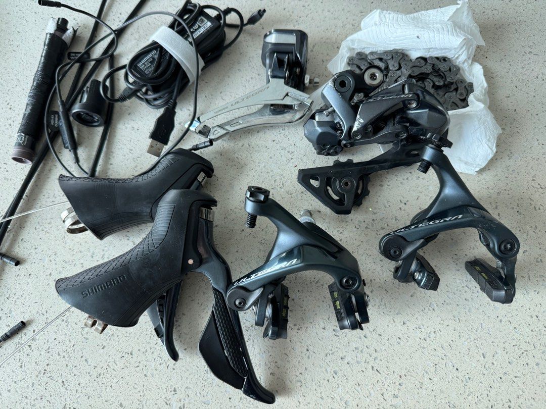 Shimano Ultegra Di2 R8050 Groupset, Sports Equipment, Bicycles & Parts ...