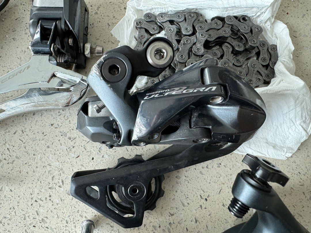 Shimano Ultegra Di2 R8050 Groupset, Sports Equipment, Bicycles & Parts ...