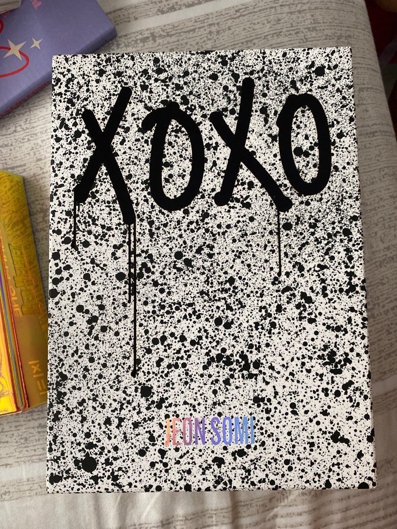 SOMI XOXO ALBUM (everyt inc.), Hobbies & Toys, Memorabilia ...